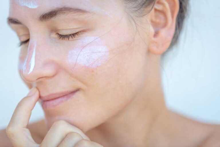 5 Benefits of Daily Sunscreen Use - Plastic Surgery City